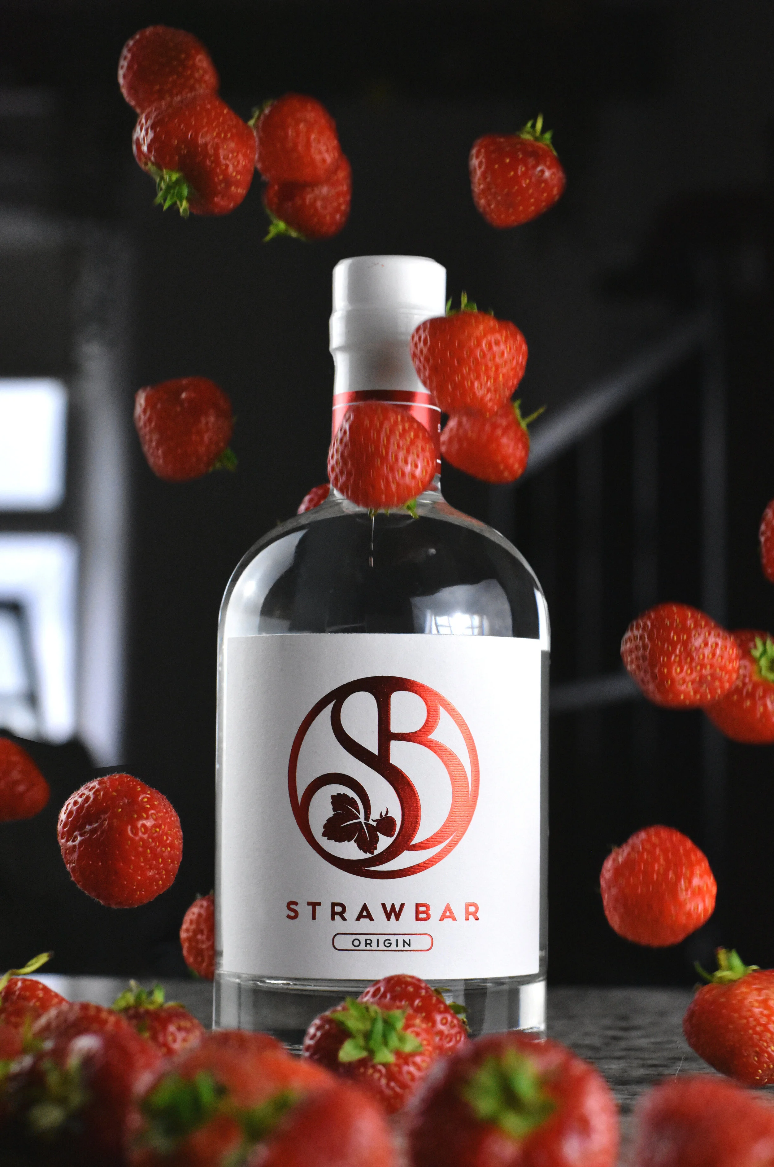 Strawbar Origin | Hand-harvested Strawberry Distilled Spirit — Smartblend