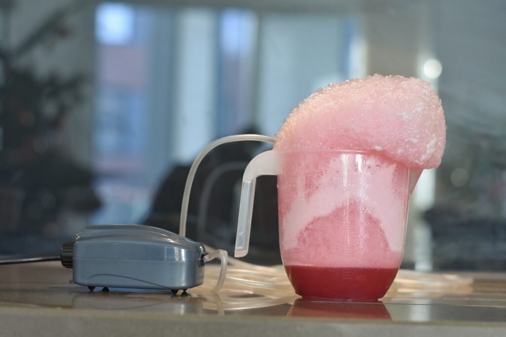 Cocktail foams, airs and bubbles - How to make them — Smartblend