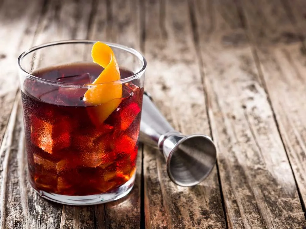 The 9 Best Smoky Cocktails — Smartblend