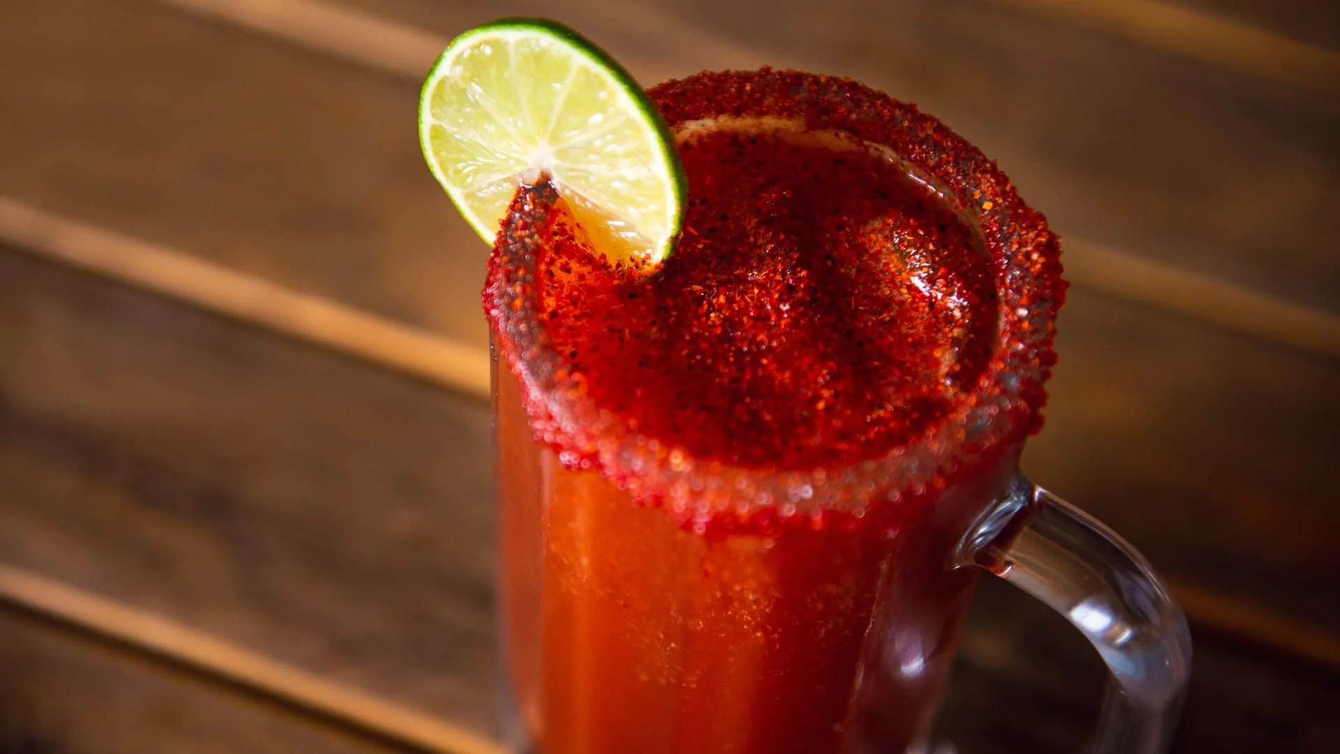 Authentic Michelada Recipe - Boldly Spiced Mexican Beer with Tangy ...