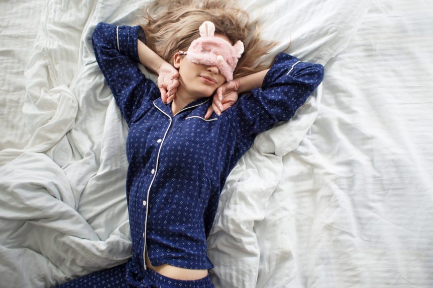 17 Proven Tips To Help You Naturally Sleep Better — Smartblend