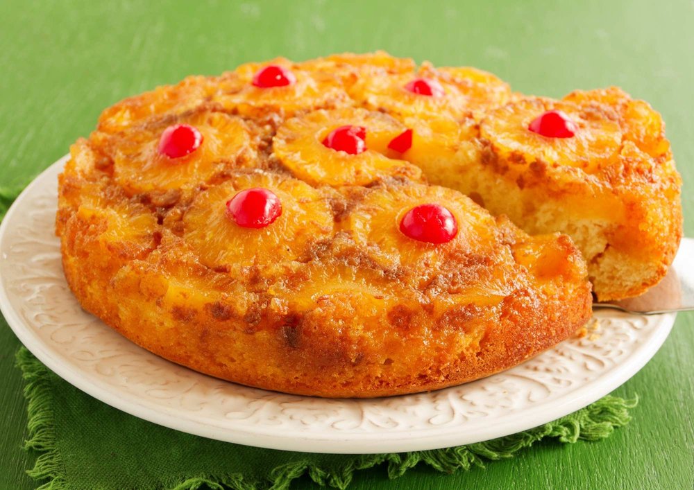Pineapple Upside Down Cake Cocktail — Smartblend