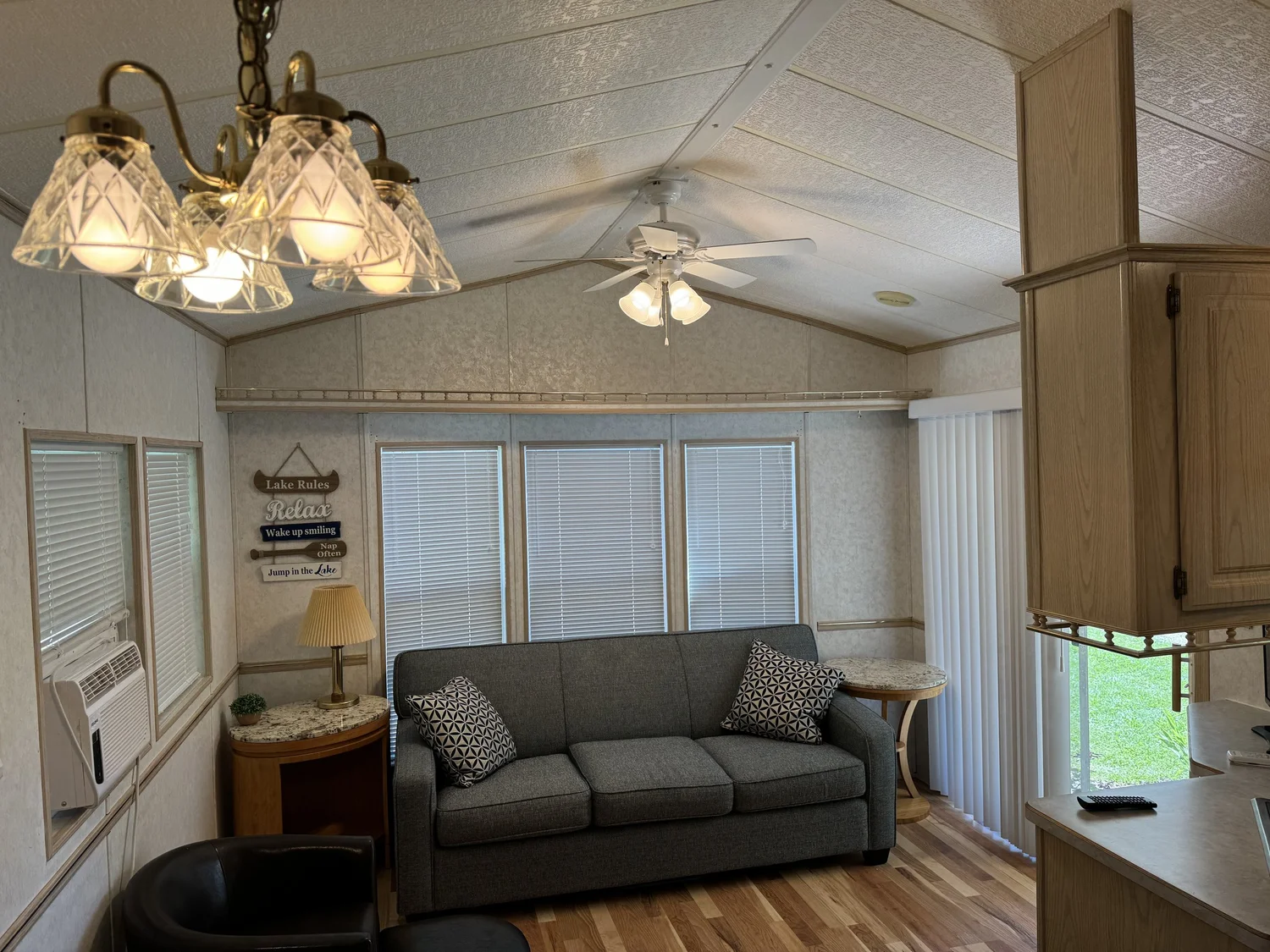 Rentals — Cedarlane RV Resort