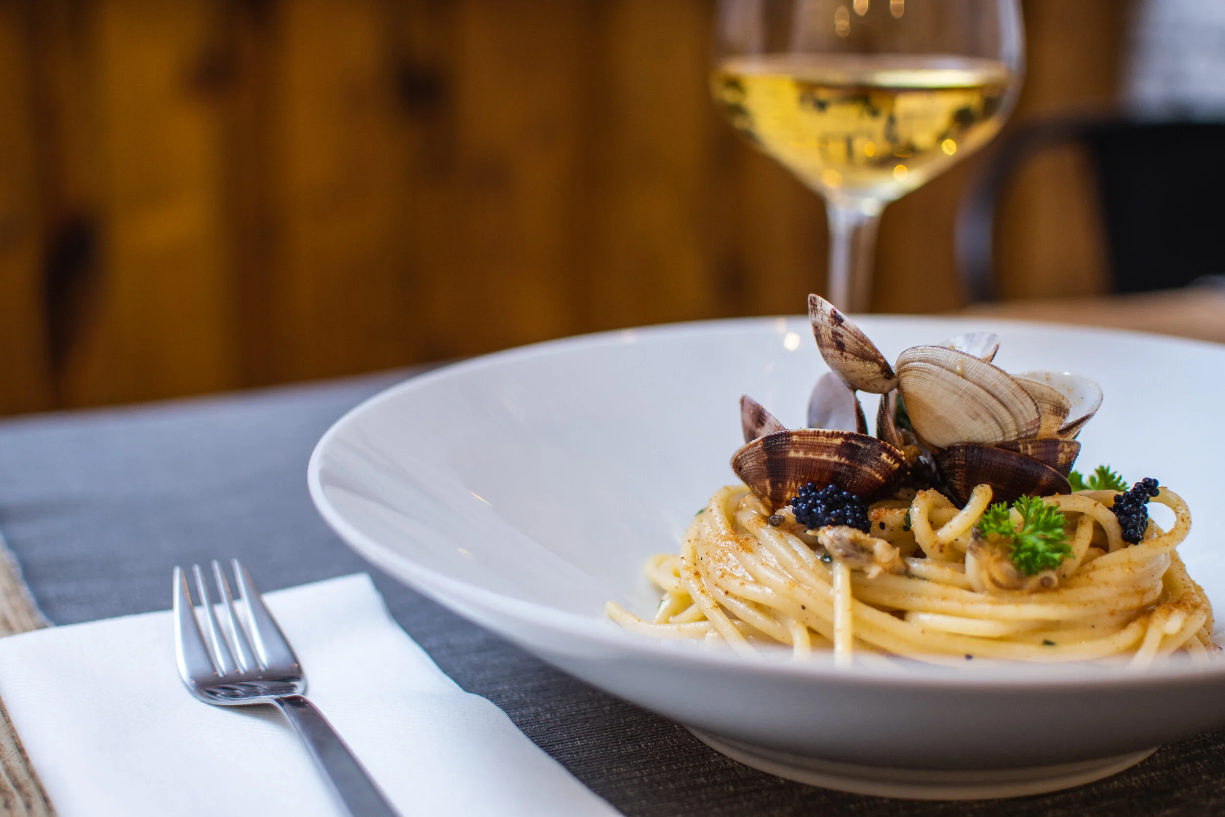 RUSTICO ITALIAN BISTRO - 01525 621317