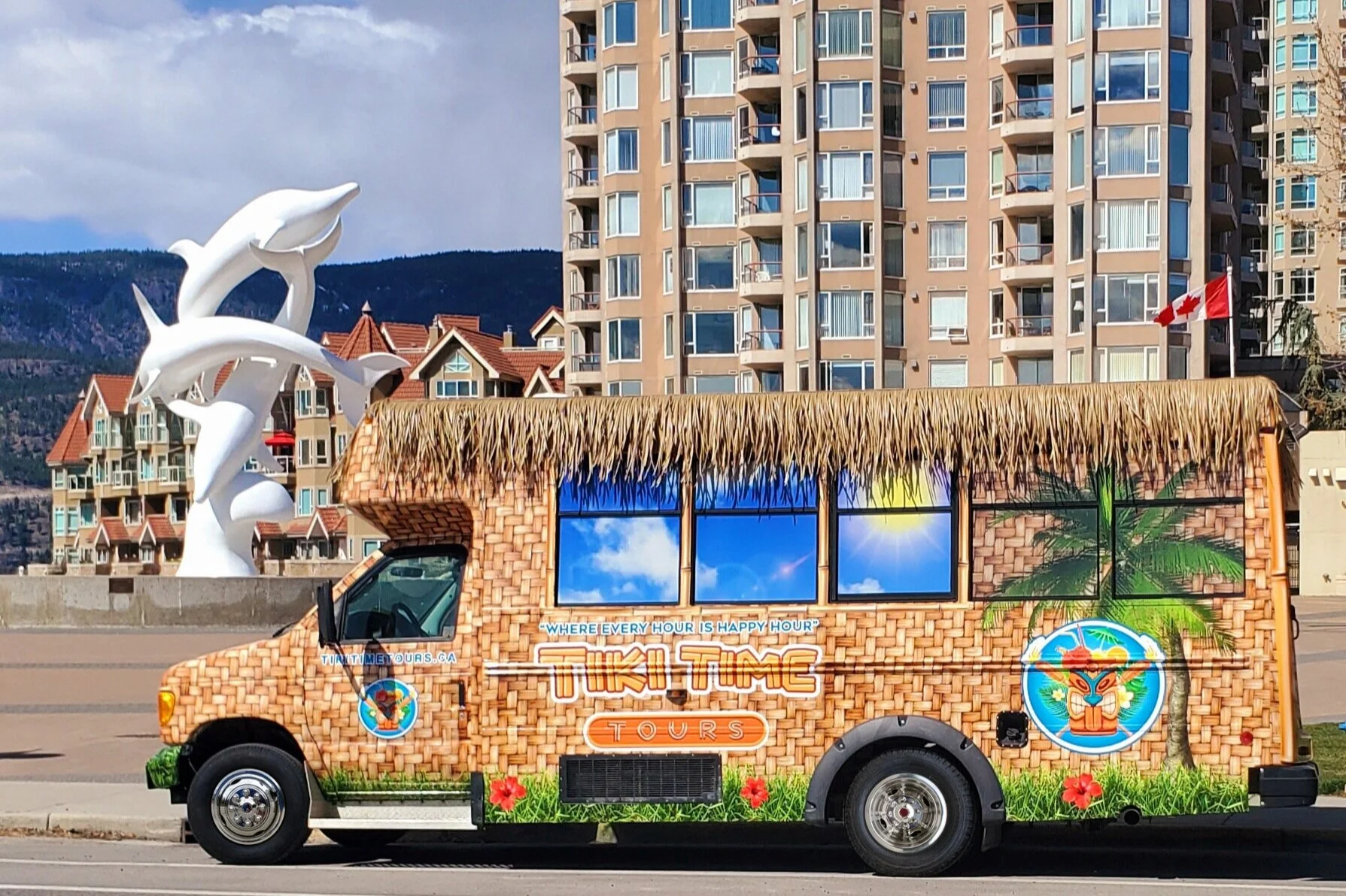 Tiki Time Tours - Kelowna Lake Cruise & Wine Tours