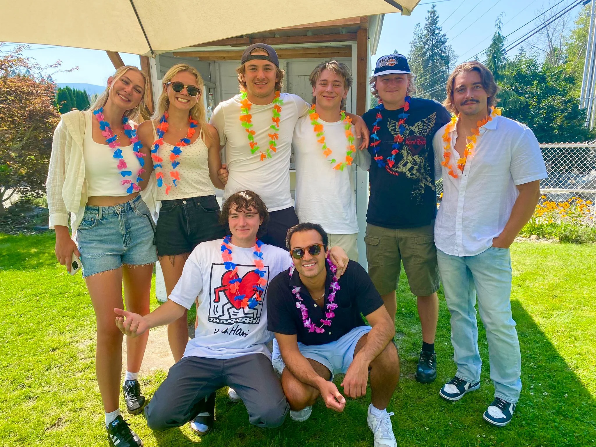 Tiki Boat & Tiki Bus - Tasting & Cruising Tour — Tiki Time Tours