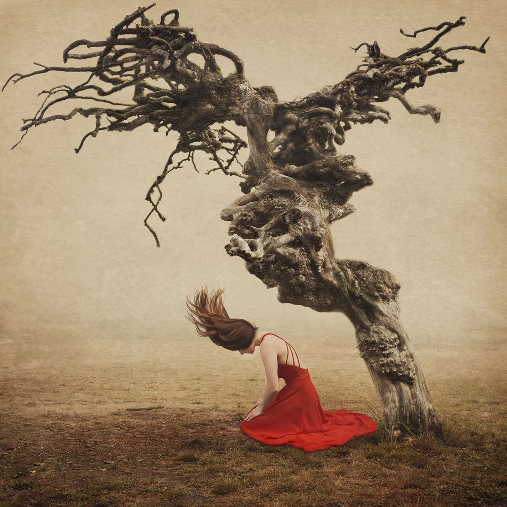 10 Proven Ways To Draw The Illusion Of Depth | Boynes Emerging Artist ...