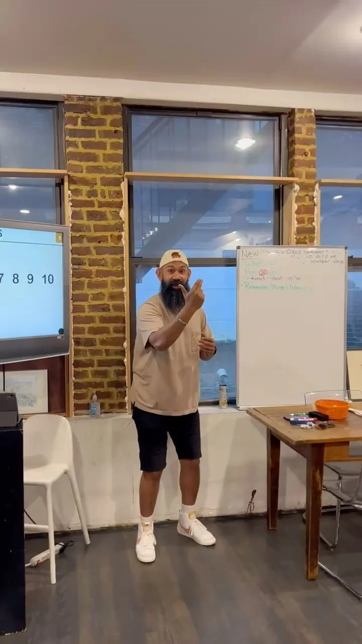 Level 1 In-Person Schedule — Sign Language Center