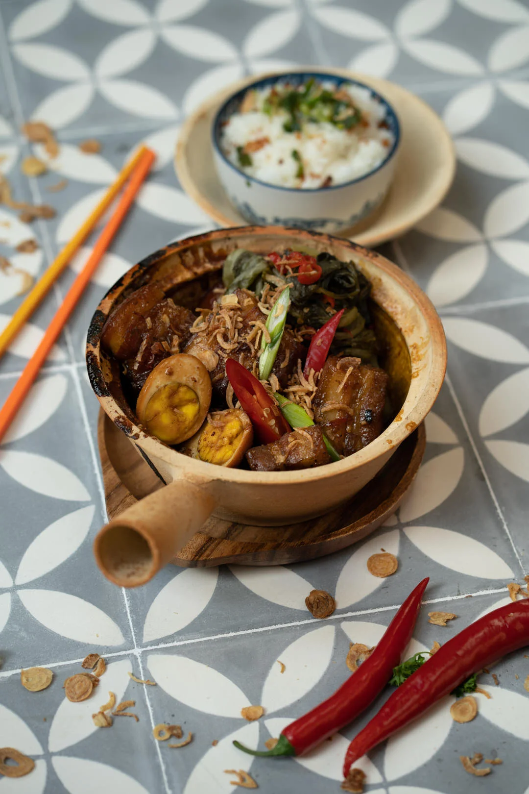 ORDER NOW — DZÔ VIET EATERY