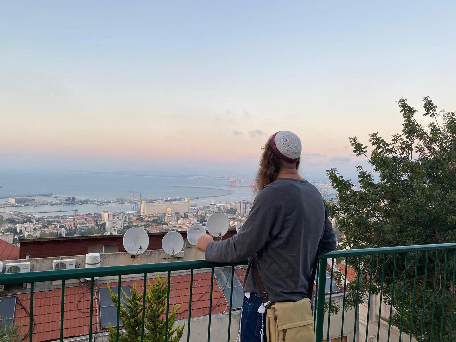 Meet with Rav Dror — Emunah.com