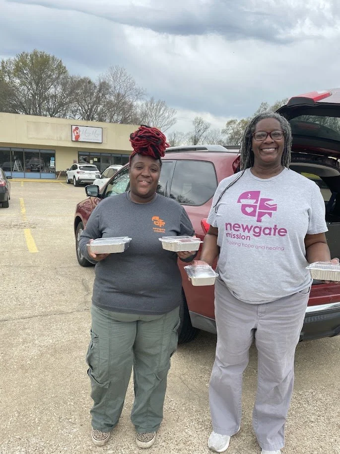 Volunteer Opportunities — Mercy Manor