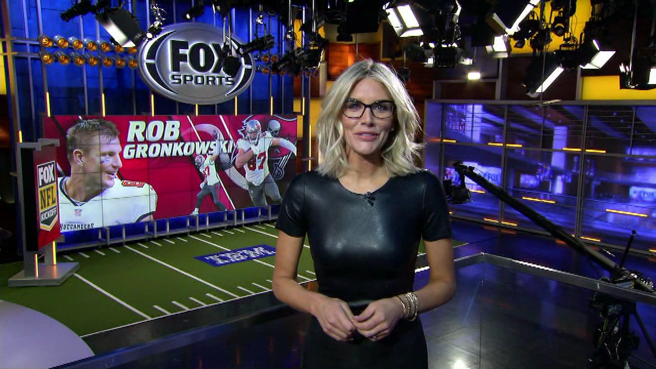 Charissa Thompson (12/20/2020) — Newswomen