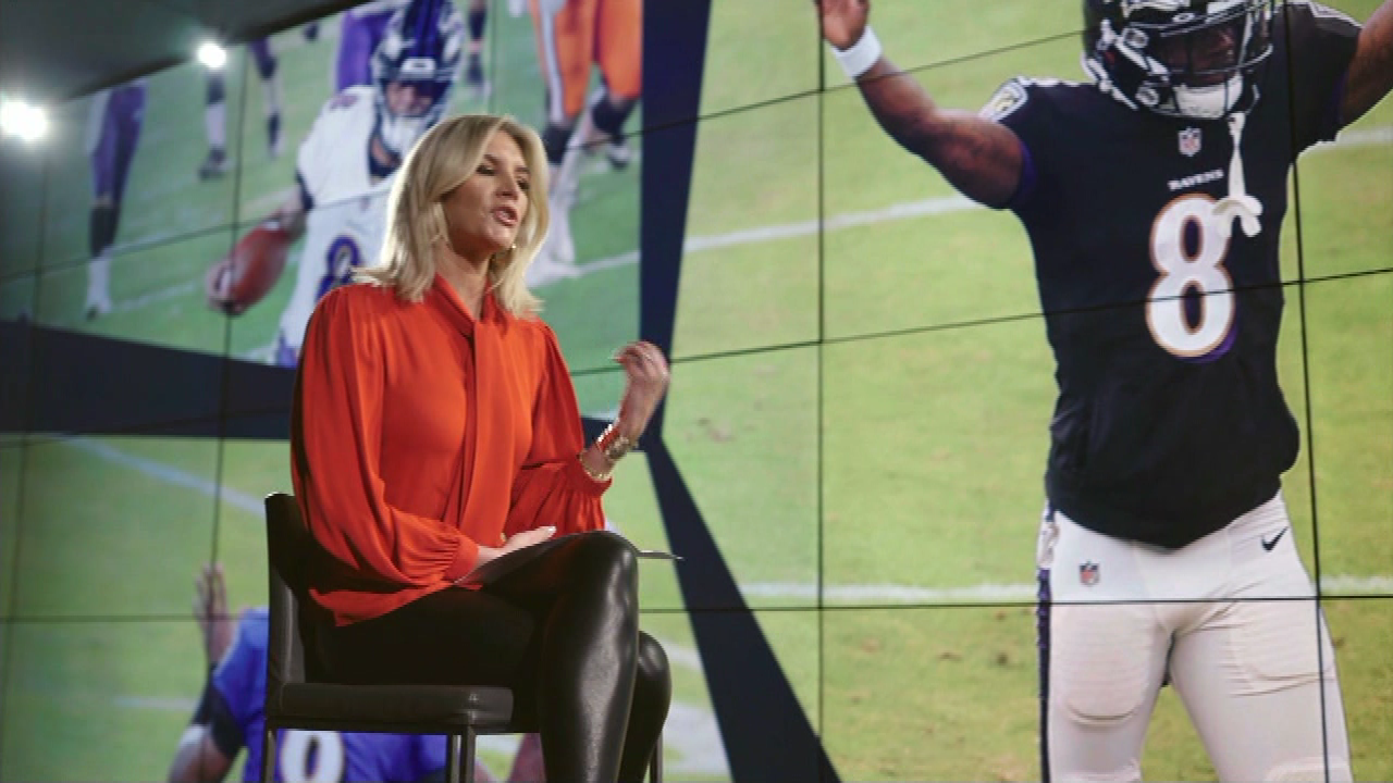 Charissa Thompson in leather (12/27/2020) — Newswomen