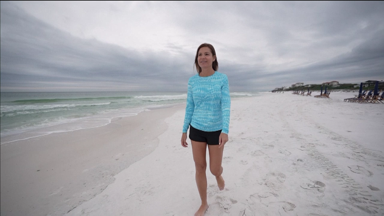 Jen Carfagno at the Beach (5/20/2021) — Newswomen