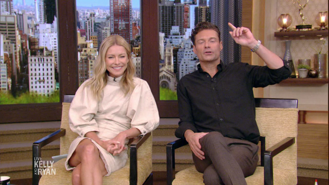 Kelly Ripa (7/7/2021) — Newswomen