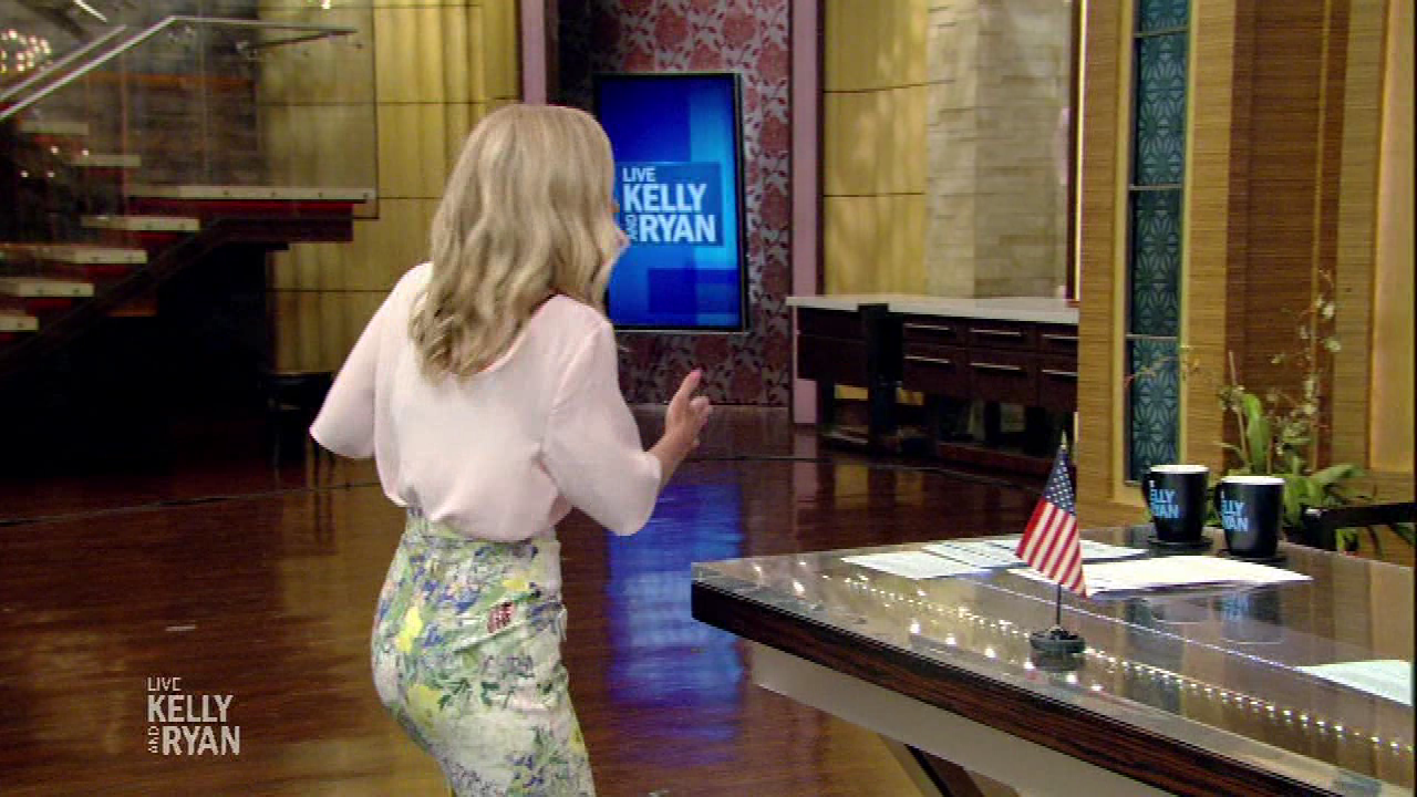Kelly Ripa (7/9/2021) — Newswomen