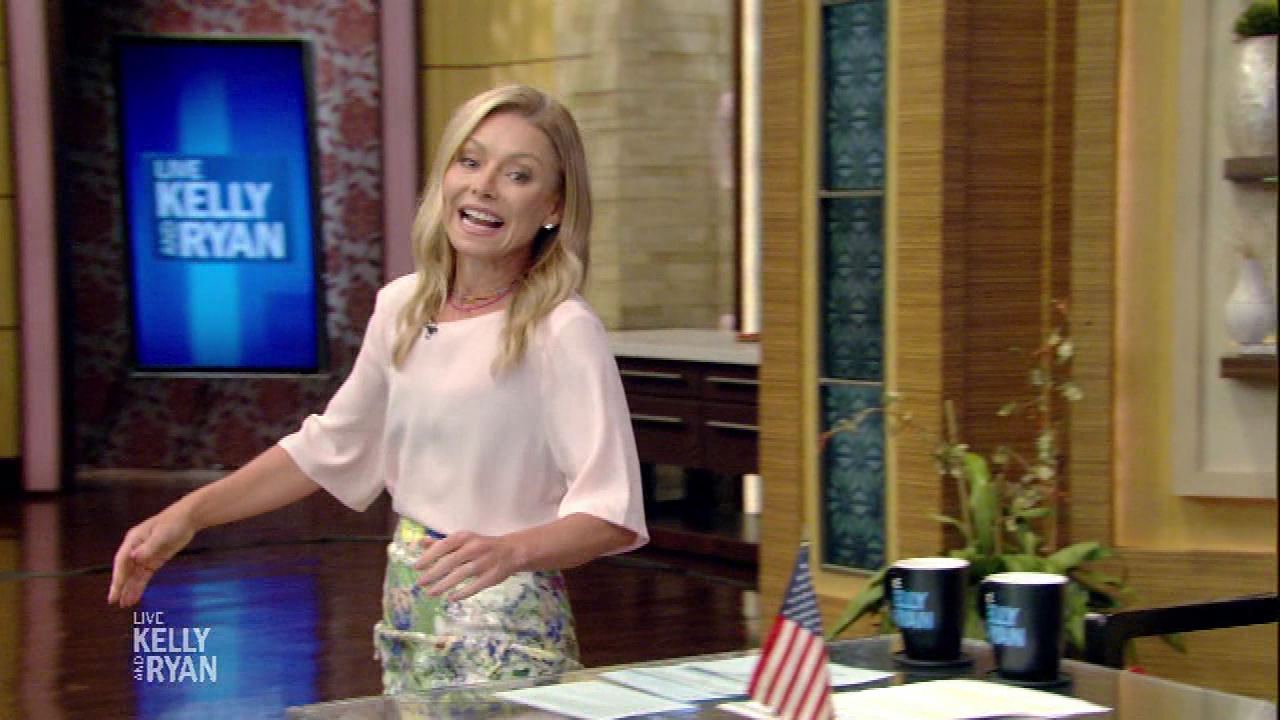 Kelly Ripa (7/9/2021) — Newswomen
