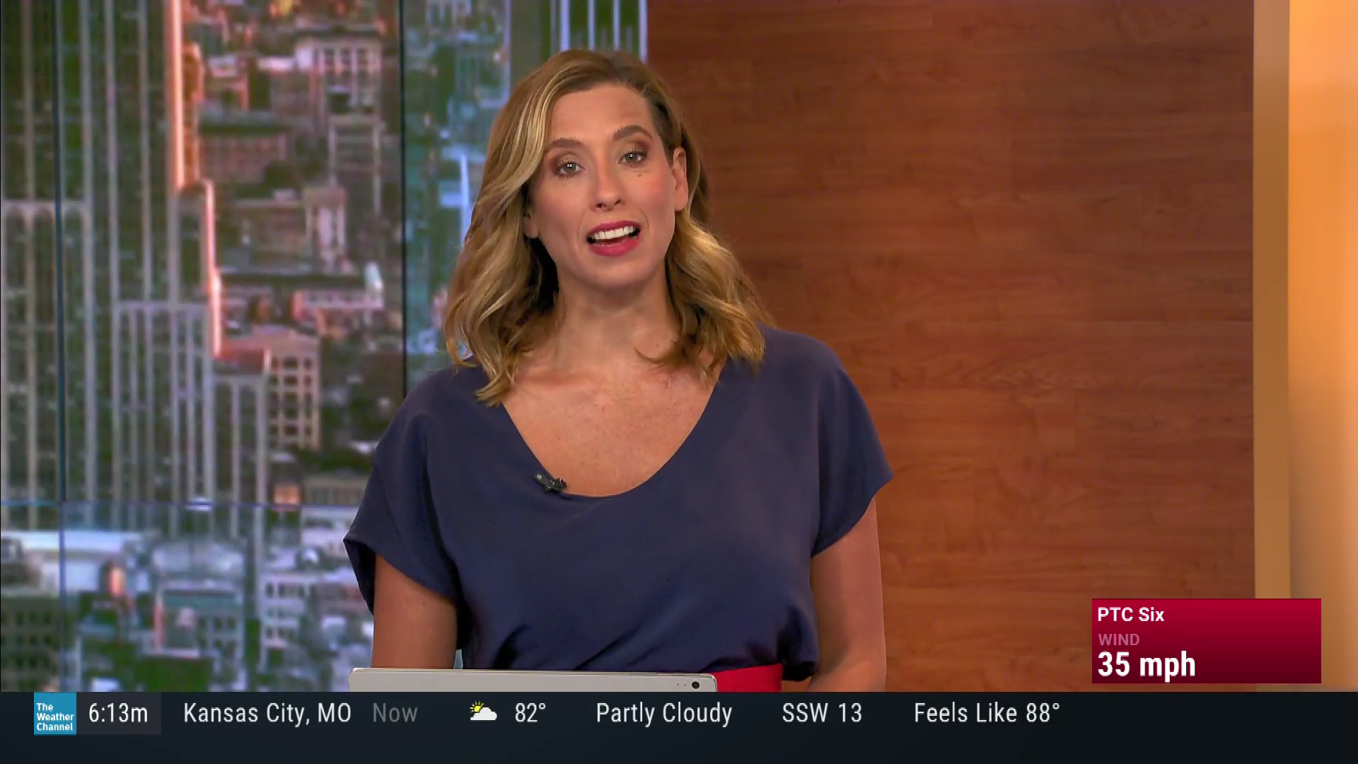 Stephanie Abrams (8/10/2021) — Newswomen