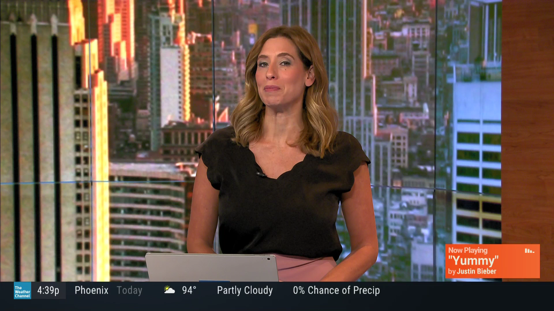 Stephanie Abrams (9/24/2021) — Newswomen