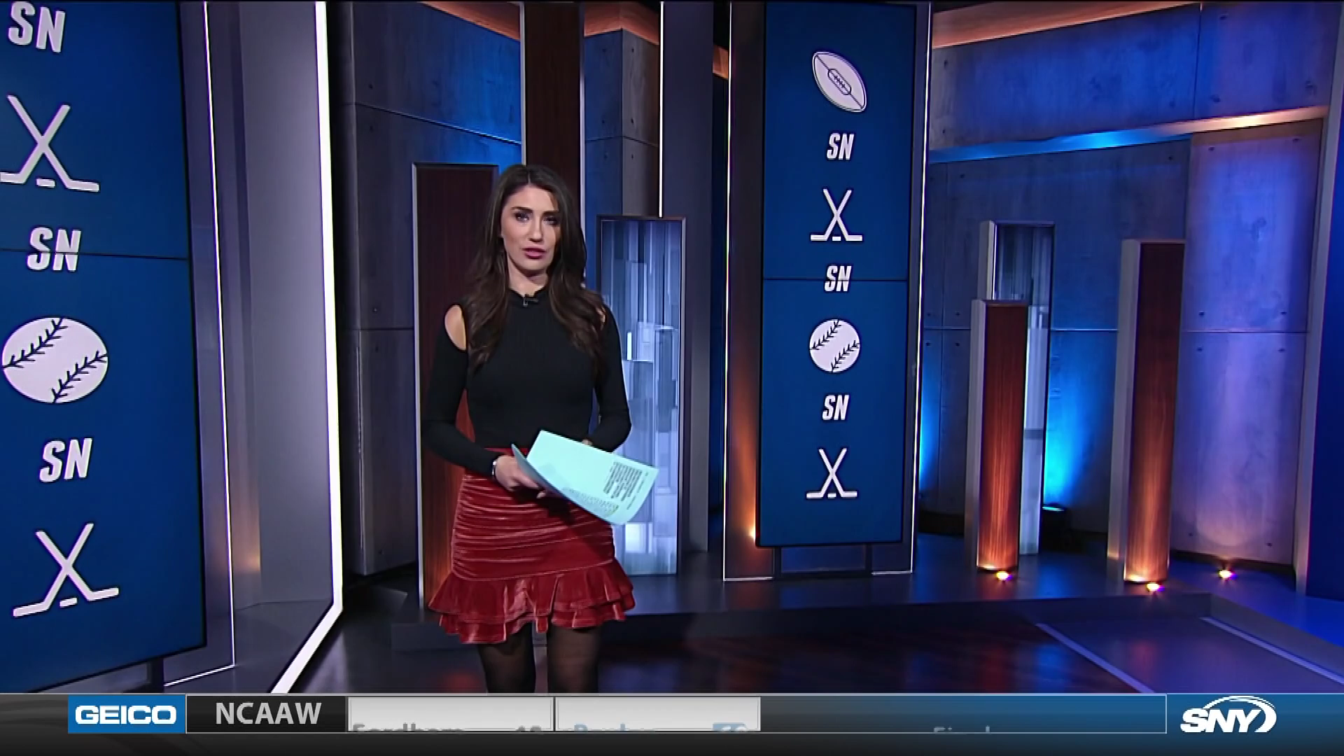 Michelle Margaux (11/25/2021) — Newswomen