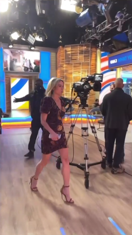 Amy Robach (12/7/2021) — Newswomen