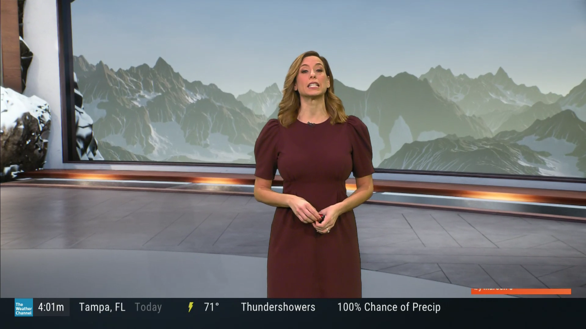 Stephanie Abrams (12/21/2021) — Newswomen