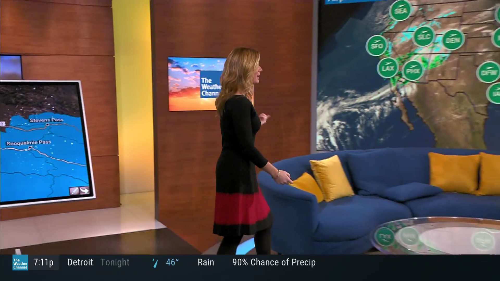 Jen Carfagno (12/24/2021) — Newswomen