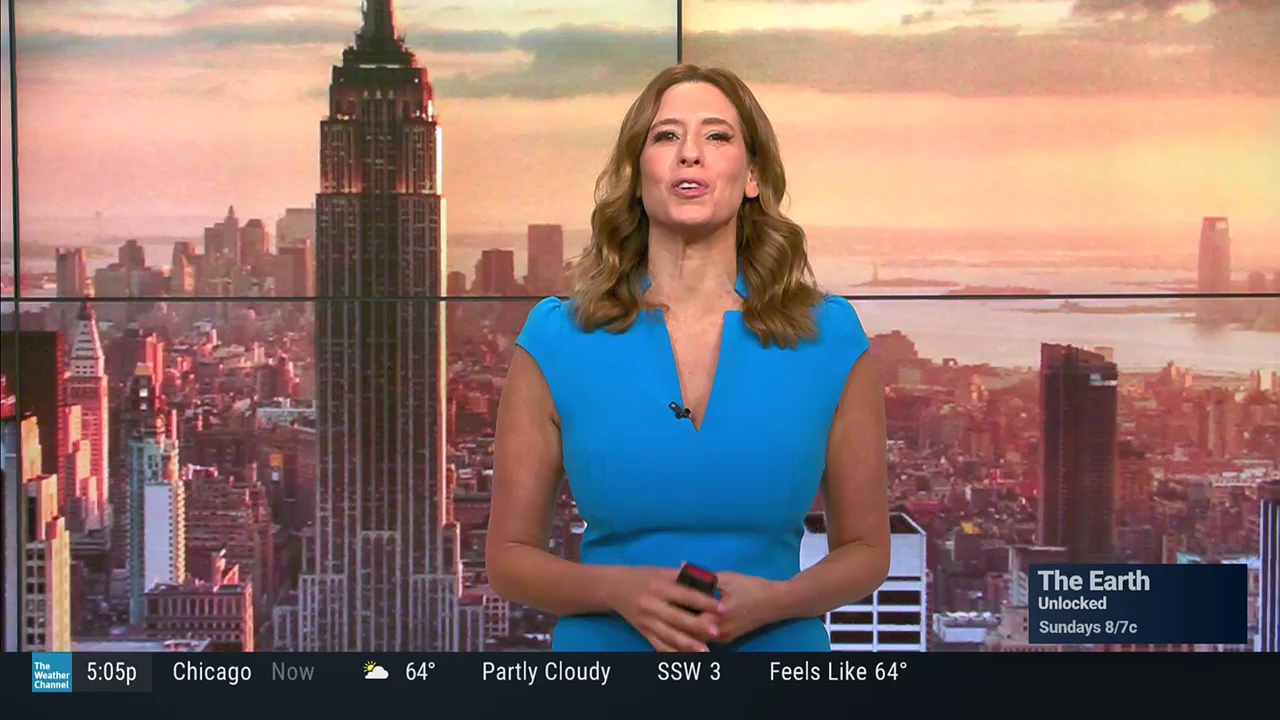 Stephanie Abrams (6/10/2022) — Newswomen