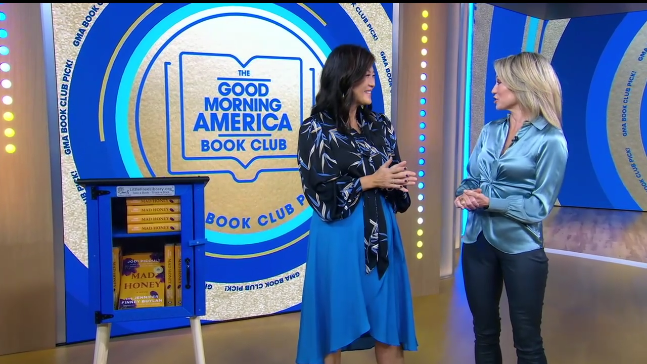 Amy Robach (10/4/2022) — Newswomen