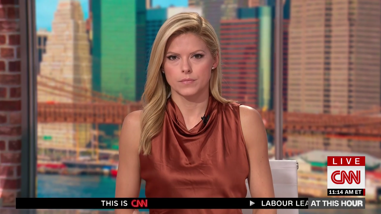 Kate Bolduan (10/25/2022) — Newswomen