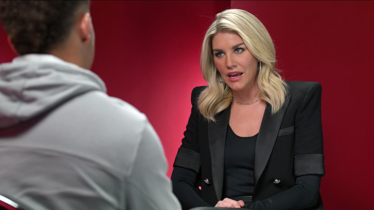 Charissa Thompson (11/27/2022) — Newswomen