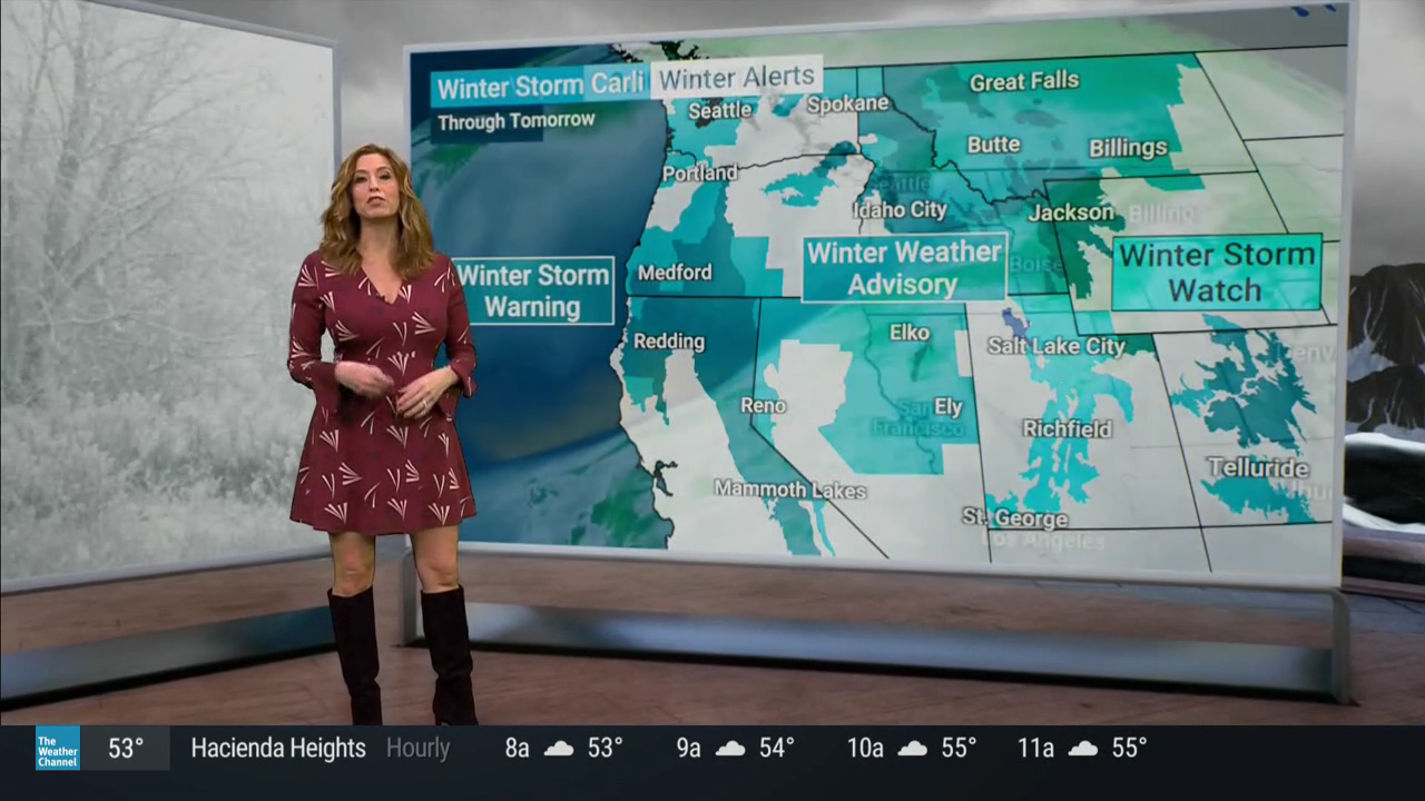 Stephanie Abrams (12/1/2022) — Newswomen