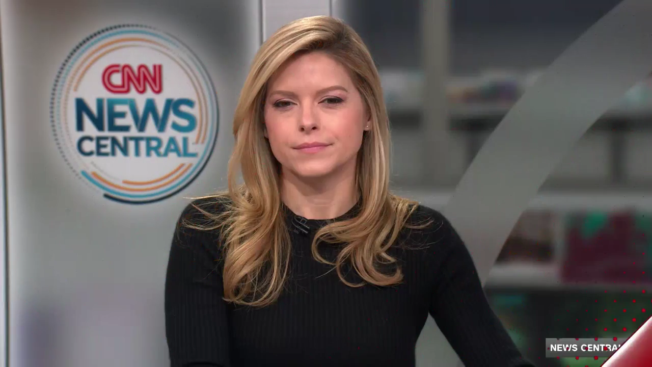 Kate Bolduan (12/12/2023) — Newswomen