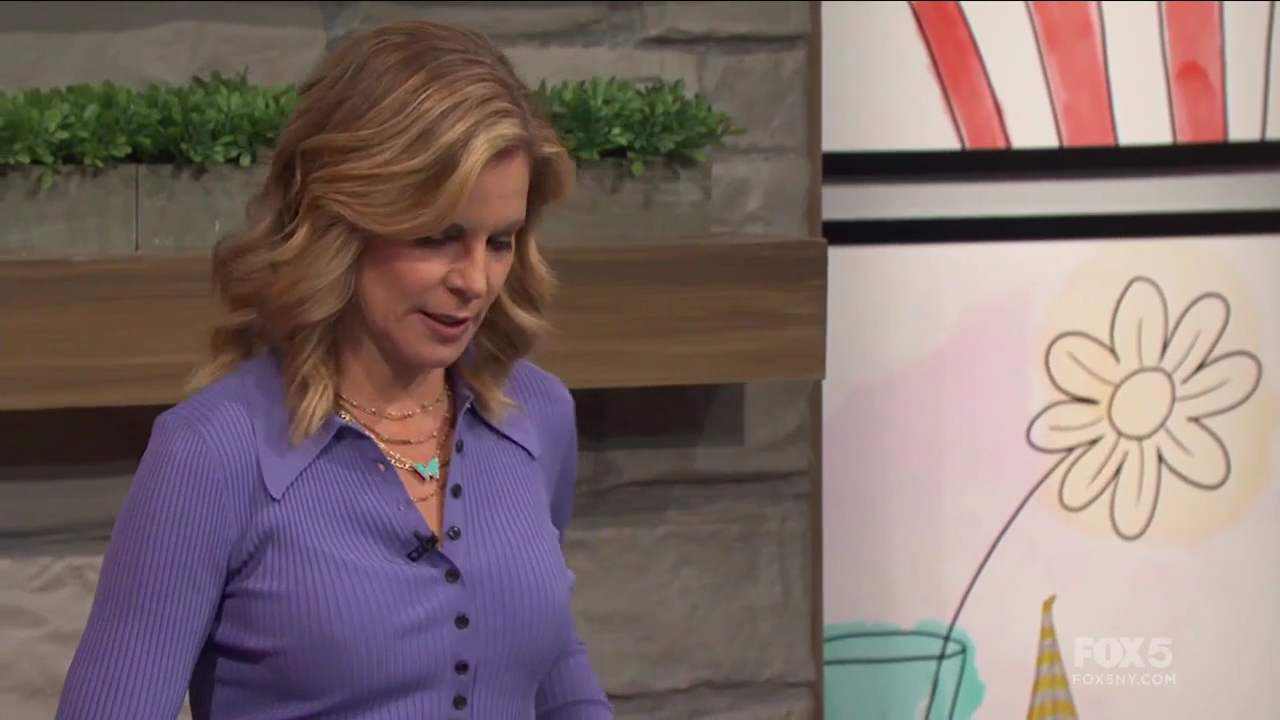 Natalie Morales on Pictionary (2/29/2024) — Newswomen