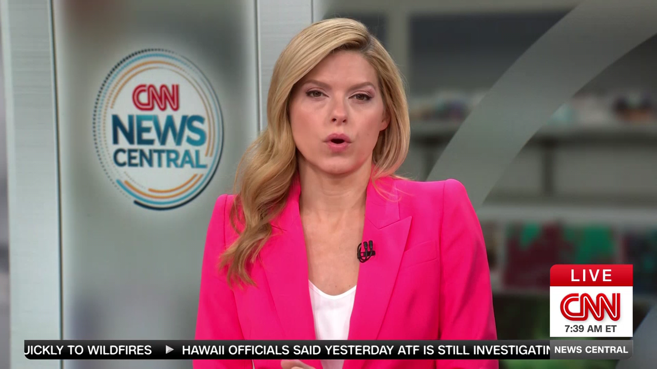 Kate Bolduan (4/17/2024) — Newswomen