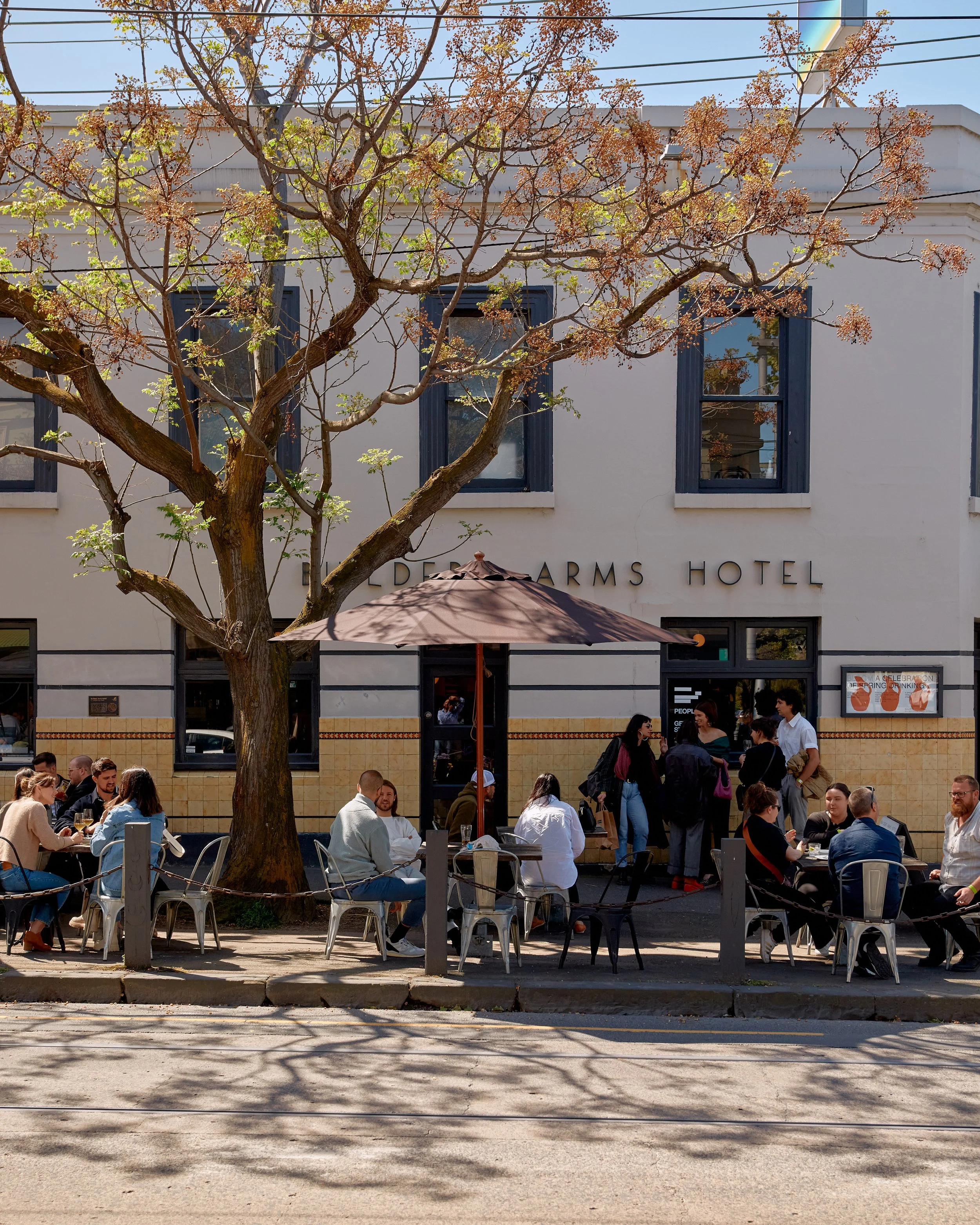 Builders Arms Hotel | Public Bar, Bistro & Private Dining Room