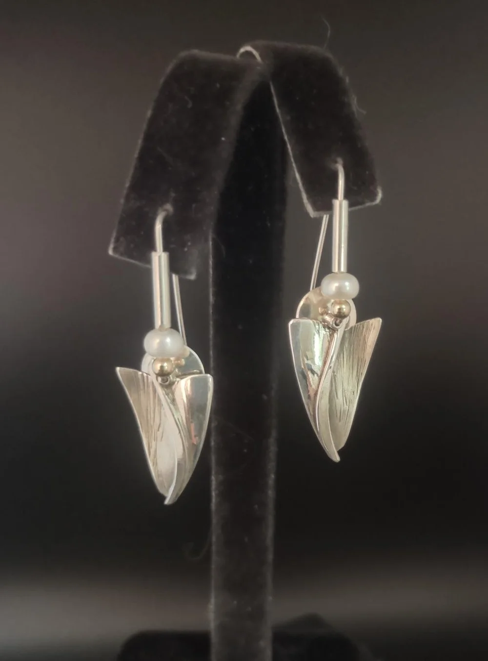 Deborah Barnes Jewelry – Handcrafted Sterling Silver