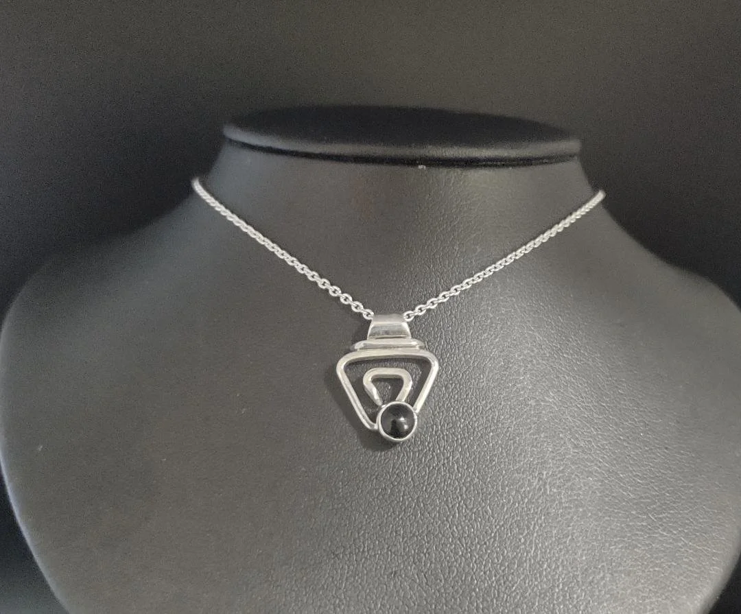 Deborah Barnes Jewelry – Handcrafted Sterling Silver