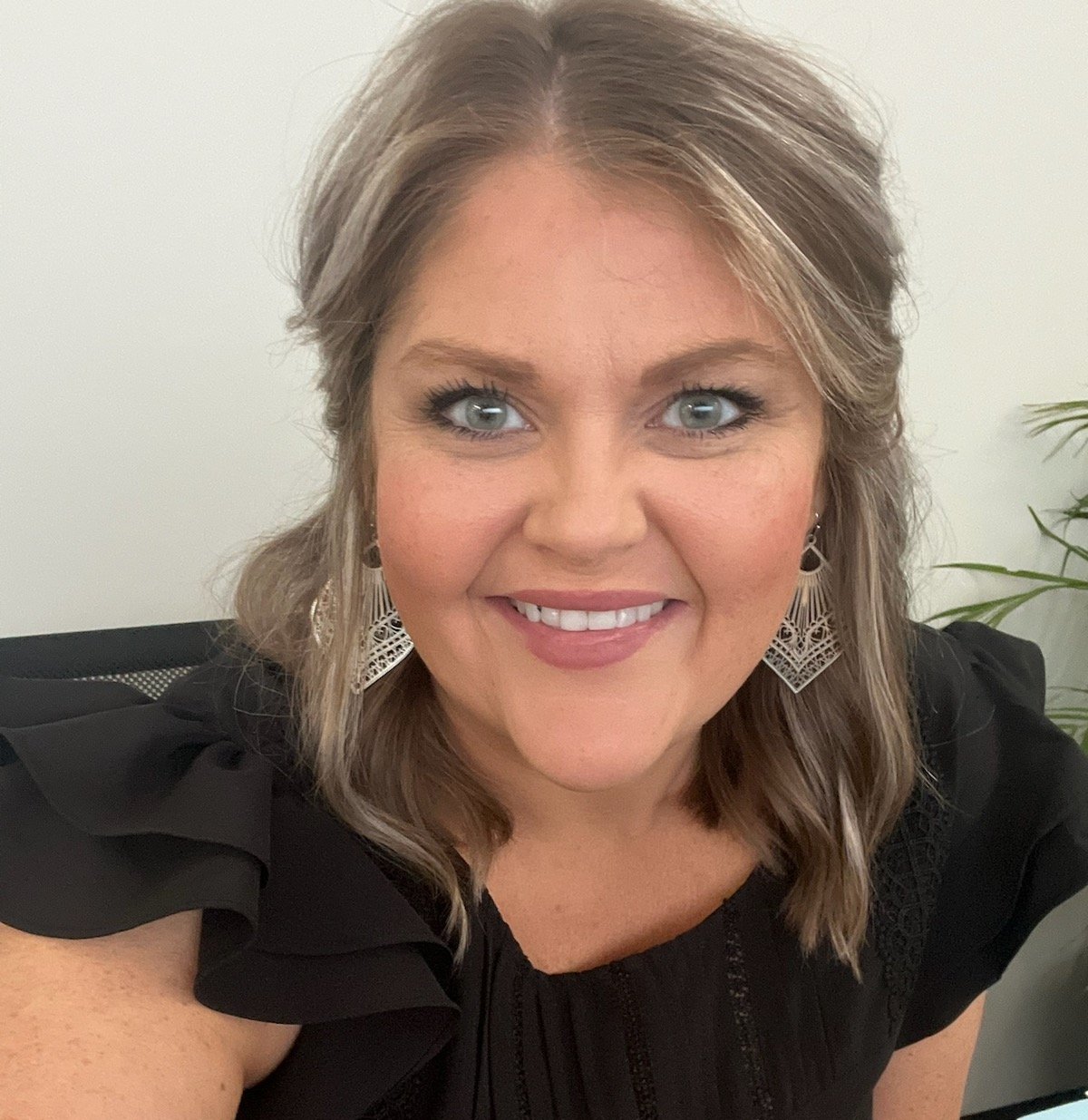 Meet Our Dedicated Staff — Lifeline Recovery Center