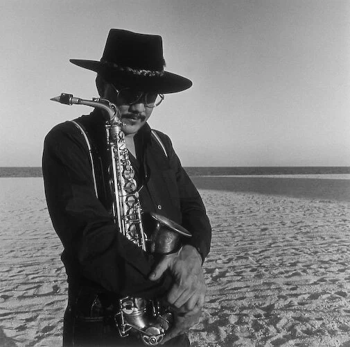 Mario Algaze: Focus | Online Exhibition — PDNB Gallery | Photographs Do ...