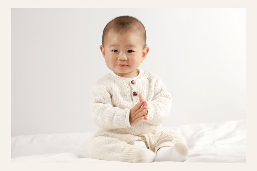 When Do Babies Sit Independently? — Milestones & Motherhood