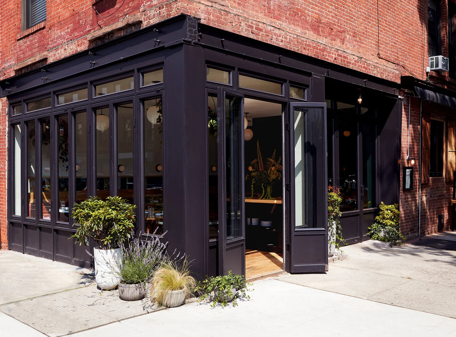 Bar Bête — Studio & Projects