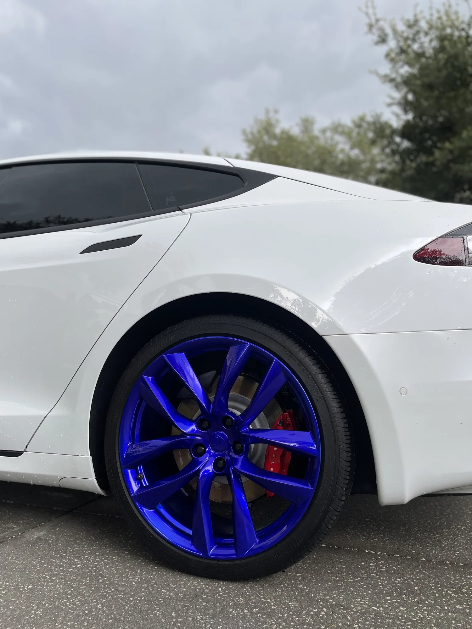 Tesla Model S Red With Black Rims