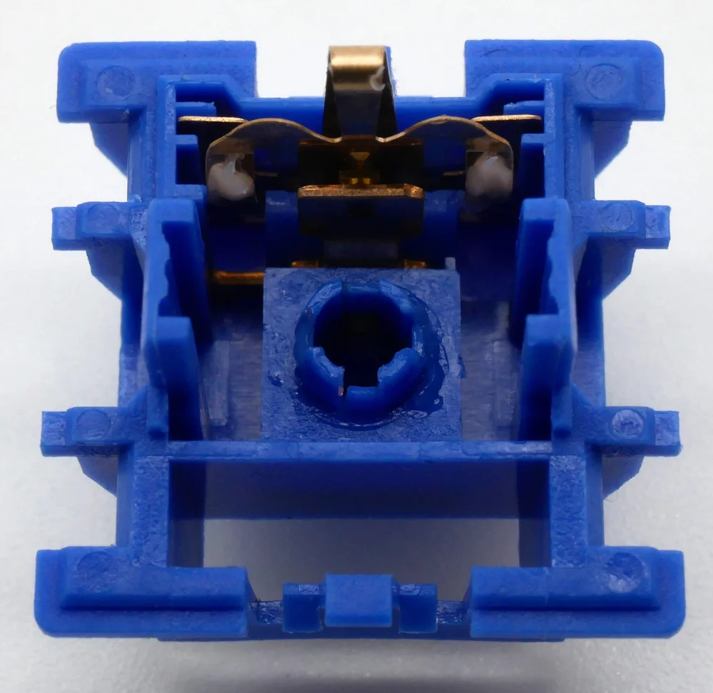 Ball Bearing Blue Switch Review — ThereminGoat's Switches