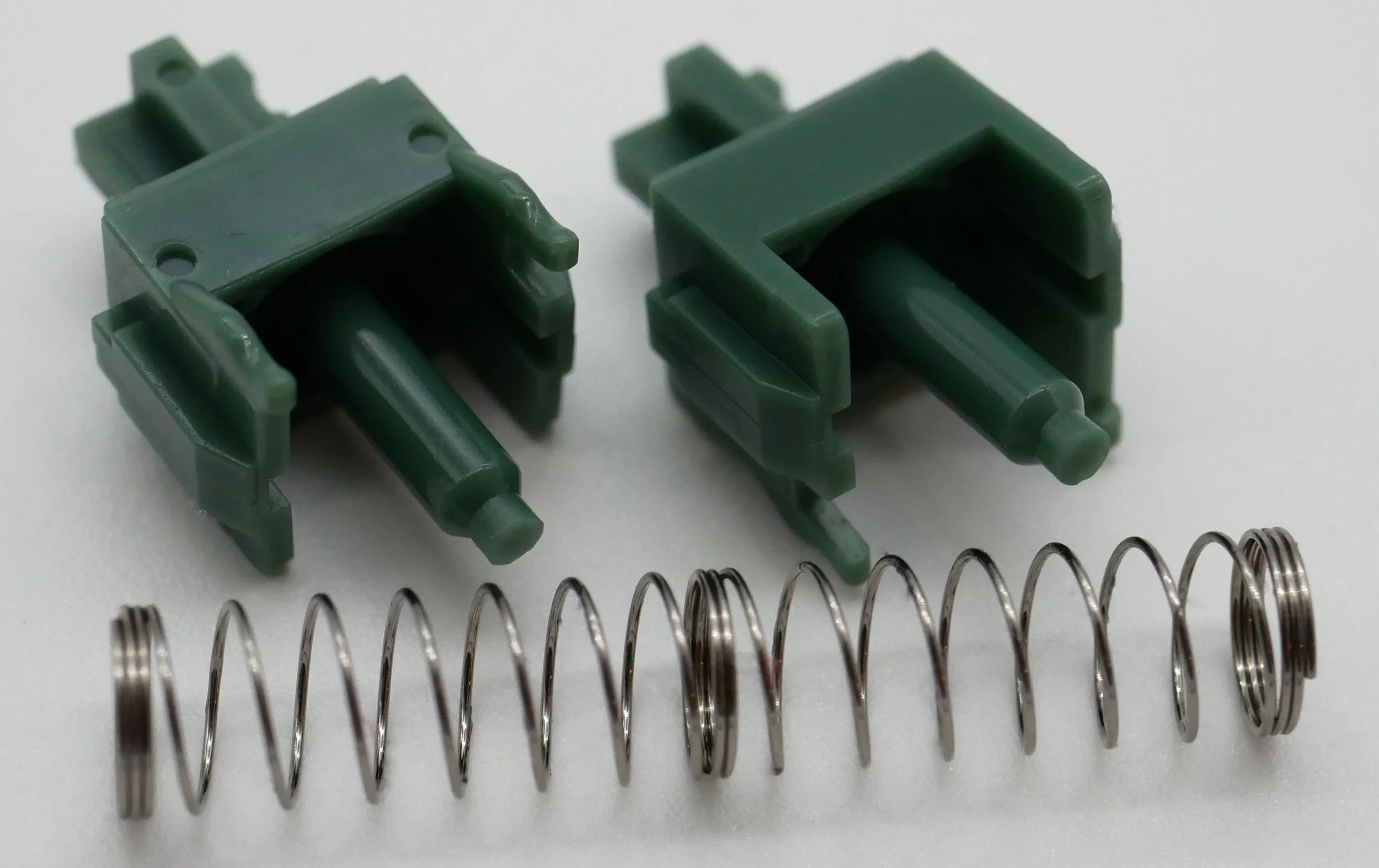 Zaku II Switch Review — ThereminGoat's Switches