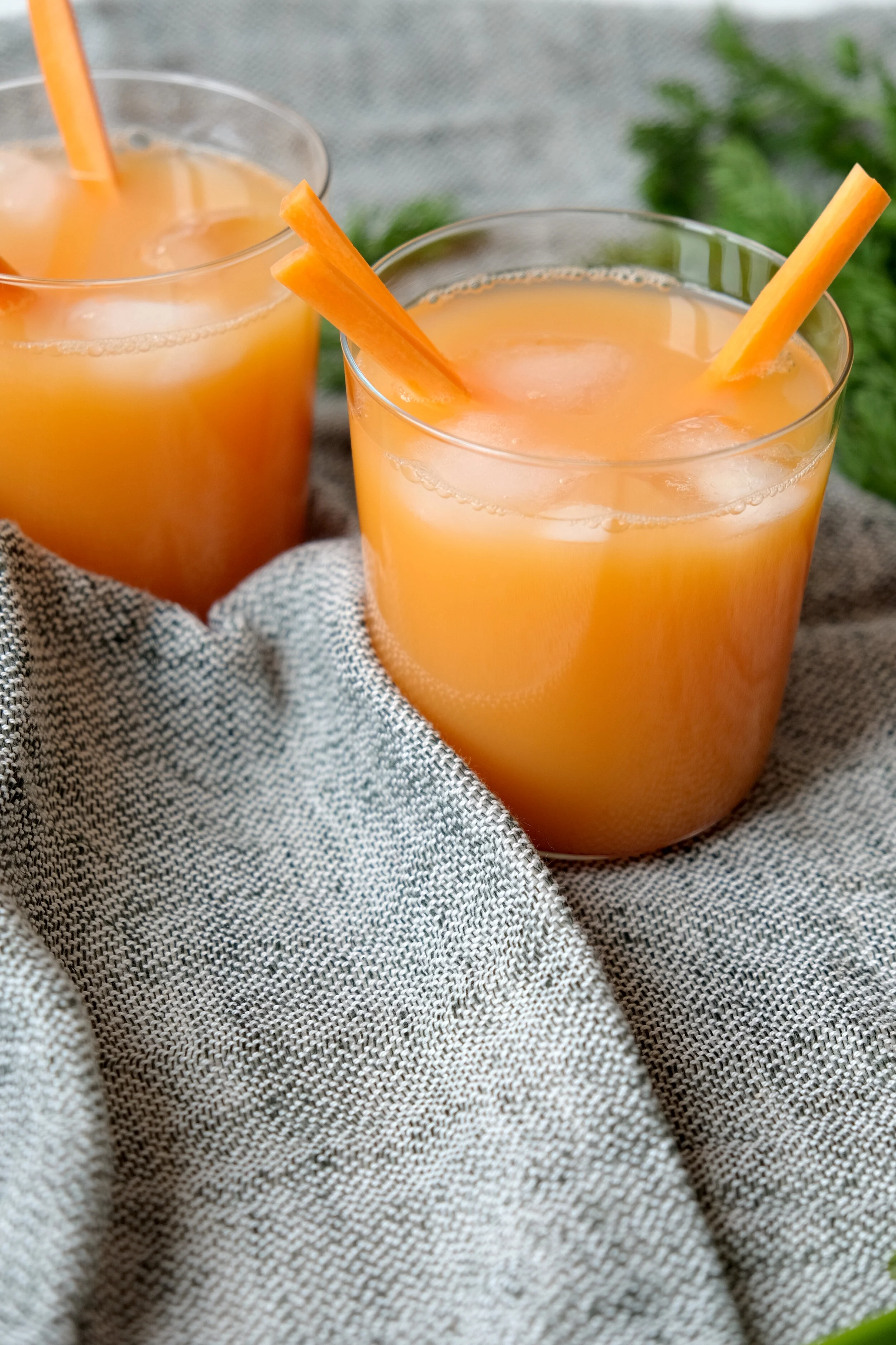 CARROT GINGER ICE TEA — COOKING LIKE A FOX