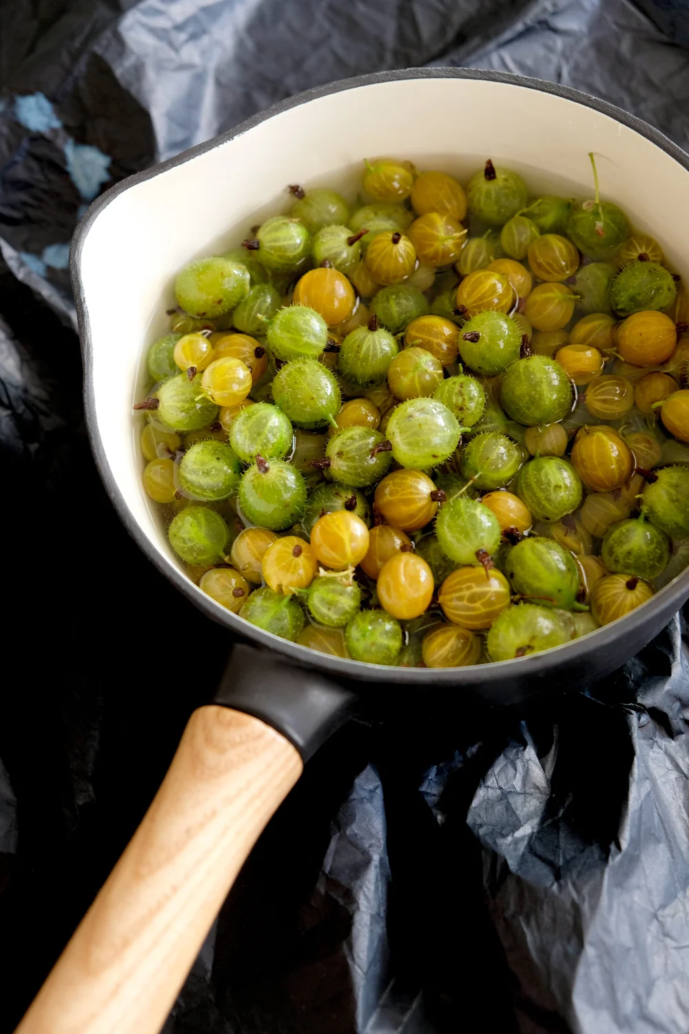 GOOSEBERRY THYME BLOSSOM LEMONADE — COOKING LIKE A FOX