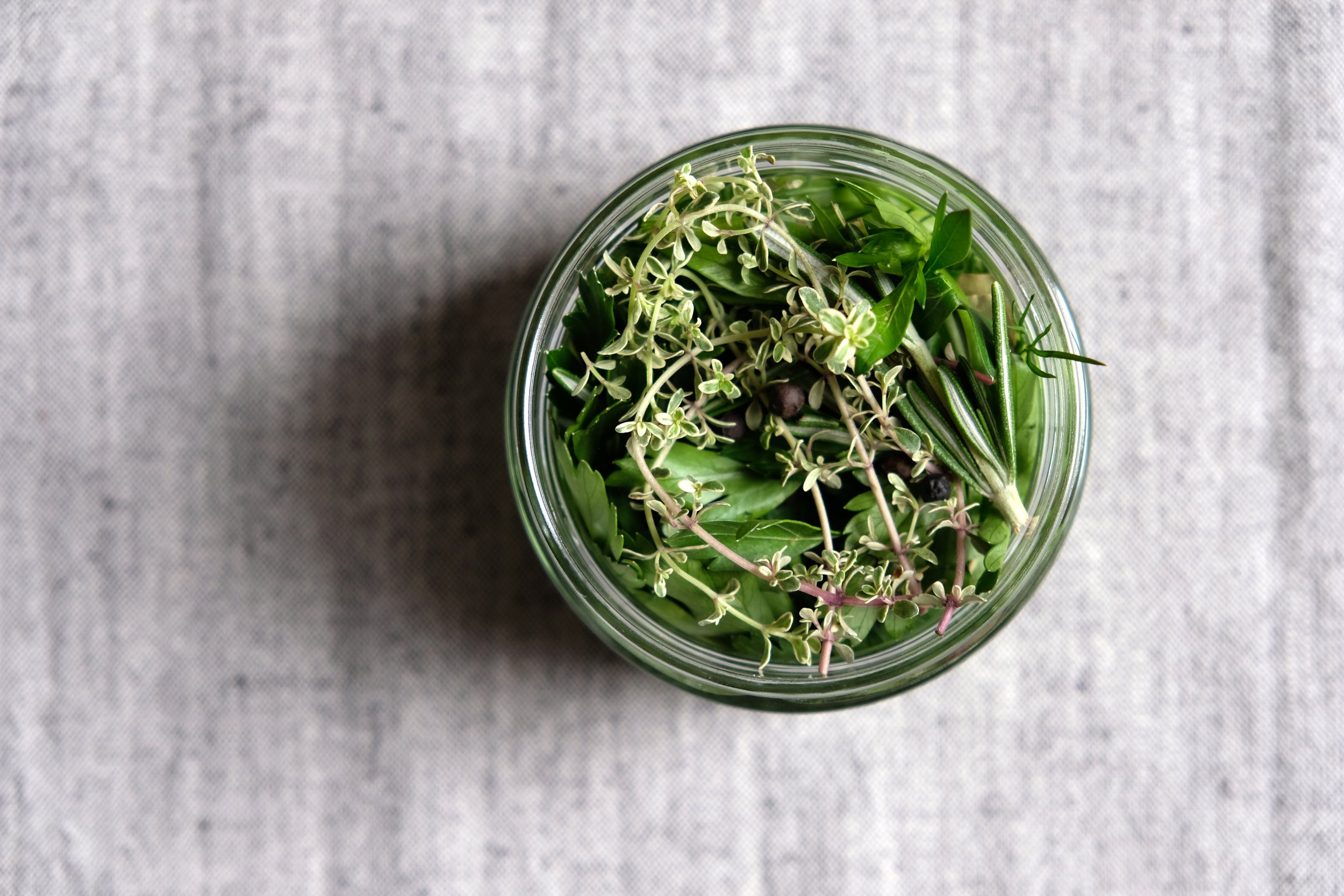 PICKLED WILD GARLIC FLOWER BUDS — COOKING LIKE A FOX