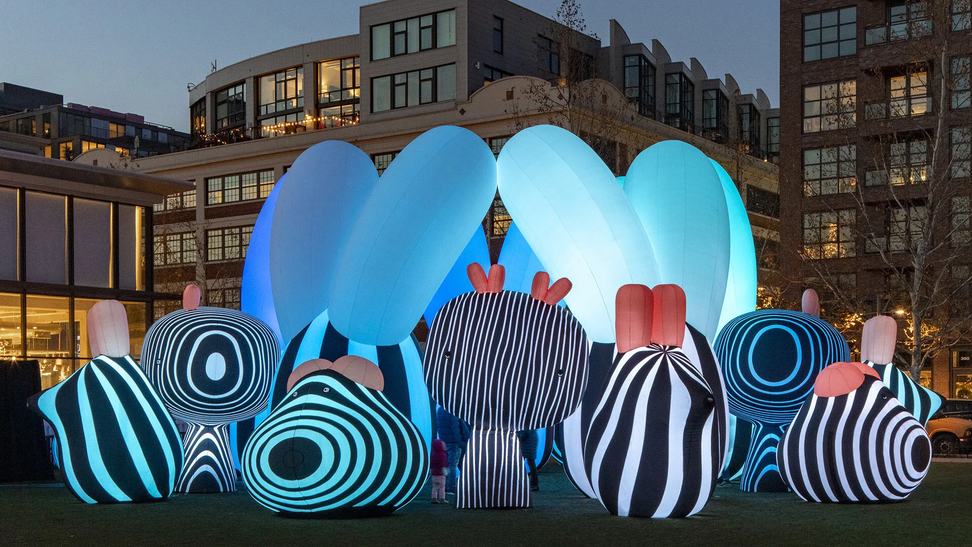 AIRSHIP ORCHESTRA | Inflatable Light Art & Interactive Public Art ...
