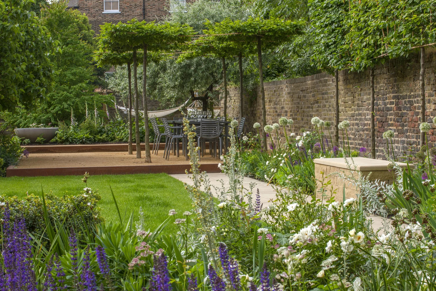 Stockwell — Lucy Willcox Garden Design